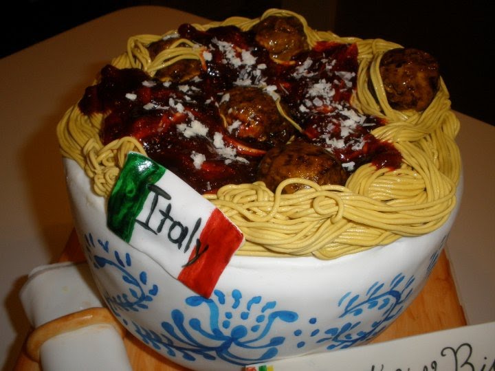 CakeDreams: Spaghetti Cake!