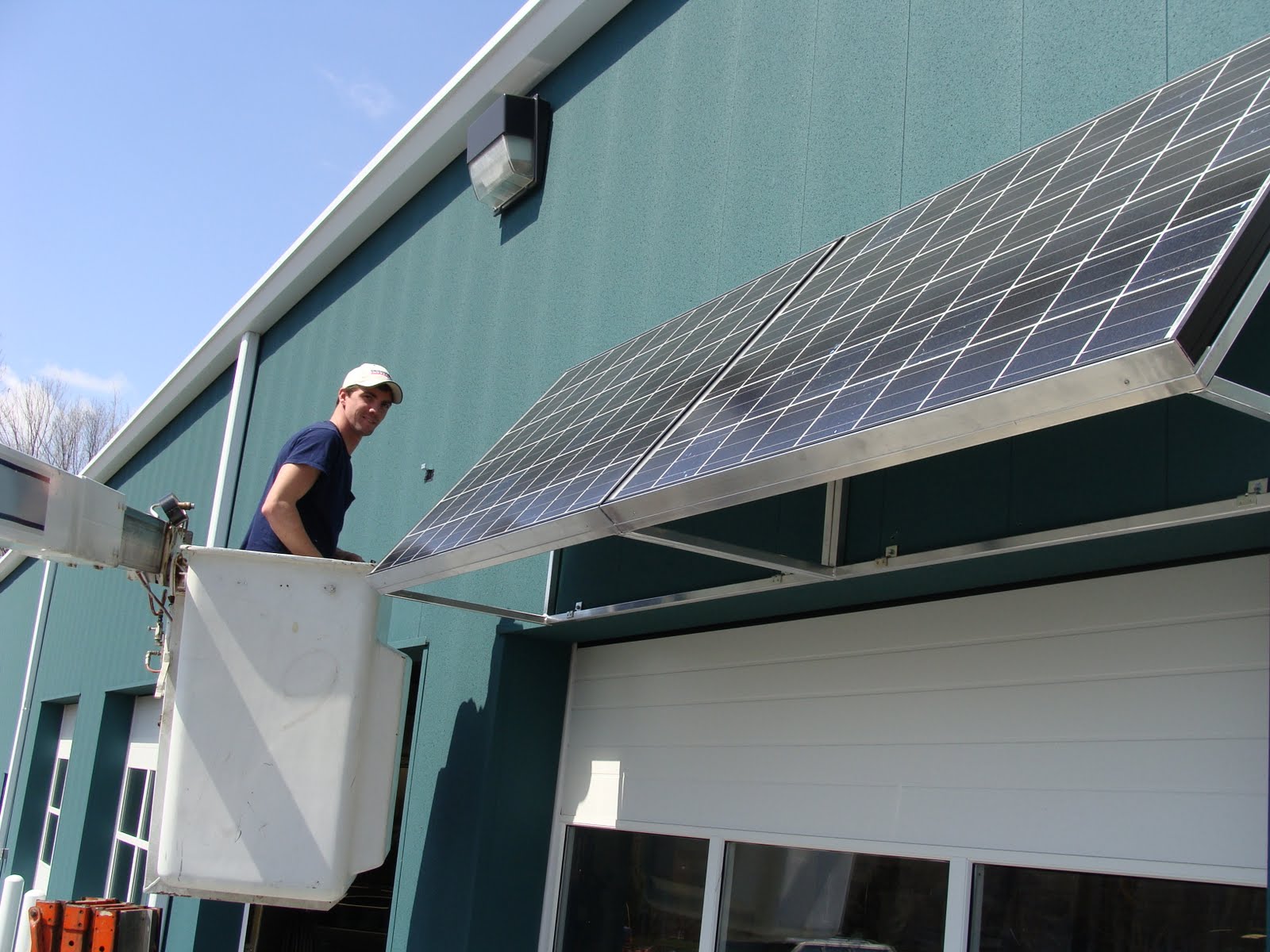 World Wide Automotive's New Green Facility!: Each awning will span 2 ...