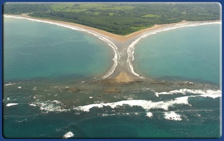 Fenomena Alam: Foto Tombolo