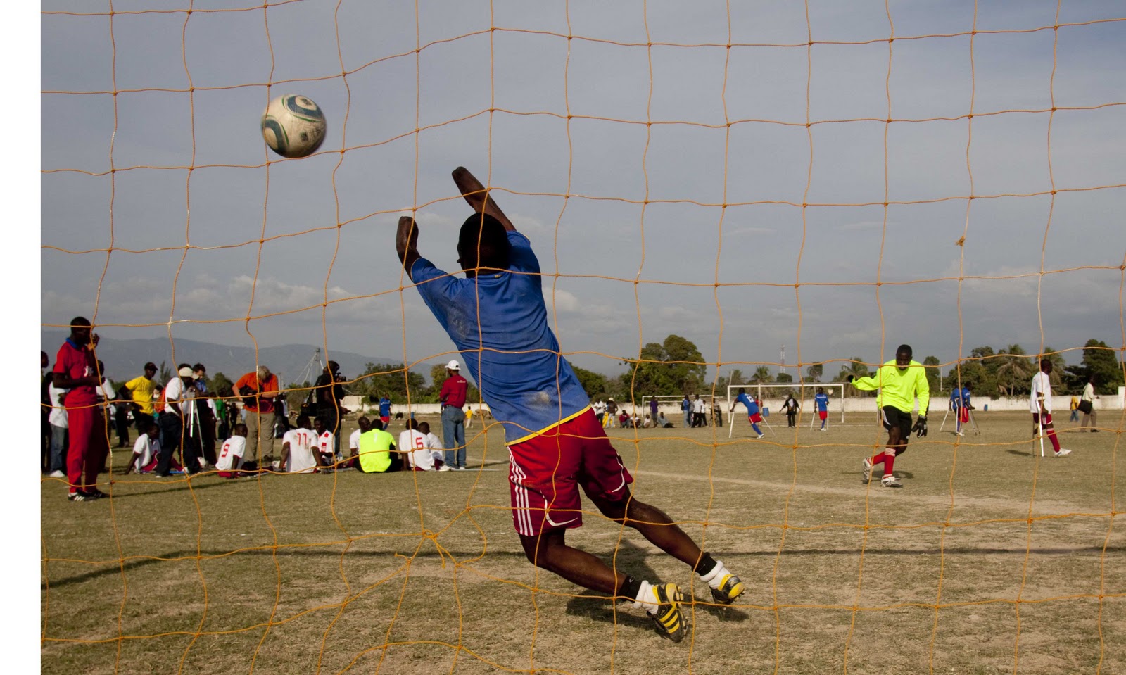 Photodocumentary by Les Stone: Handicapped Football. The earthquake ...