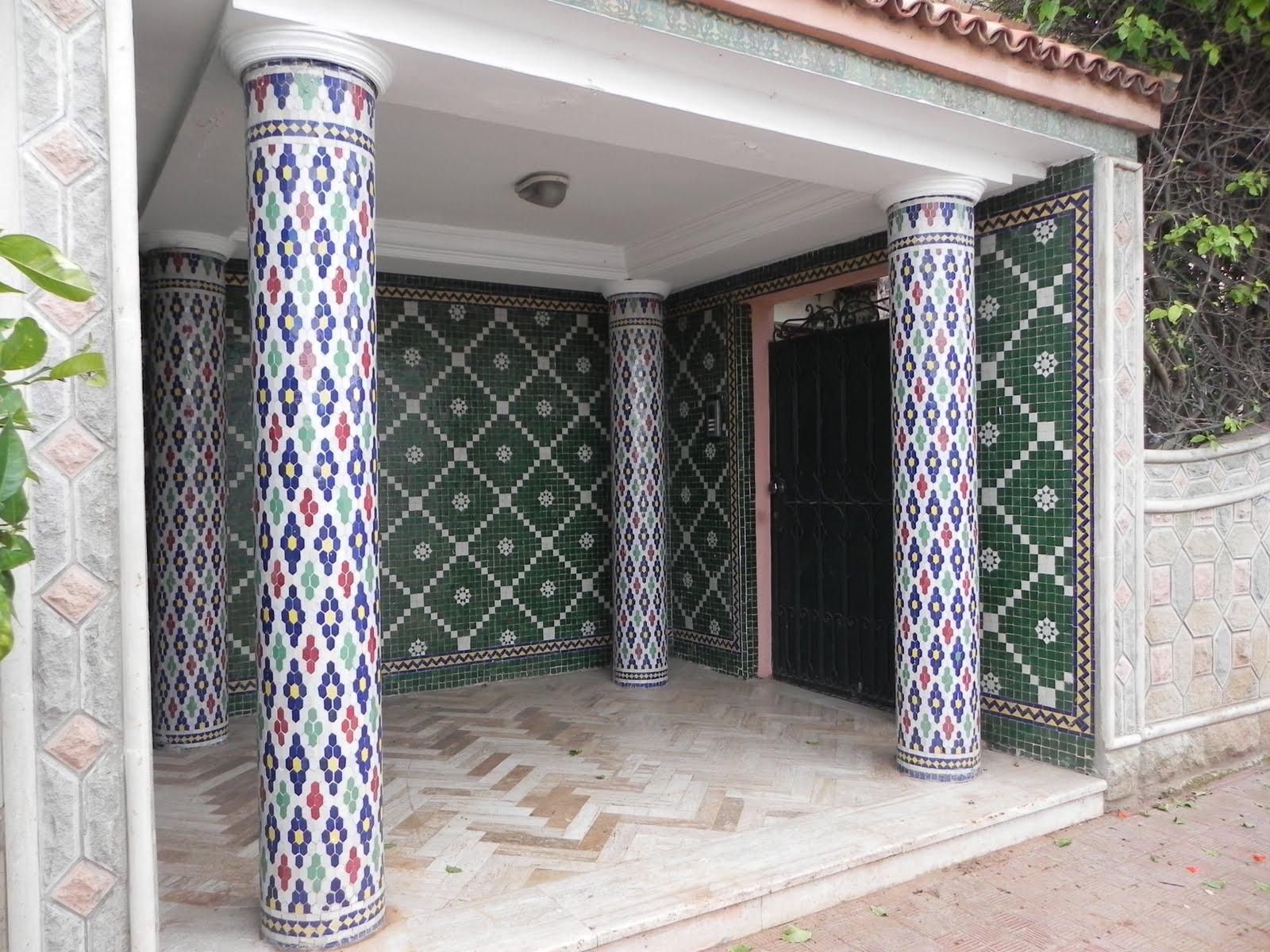 The KBAT's Sabbat(ical): Our Hay Riad (Rabat) Neighborhood