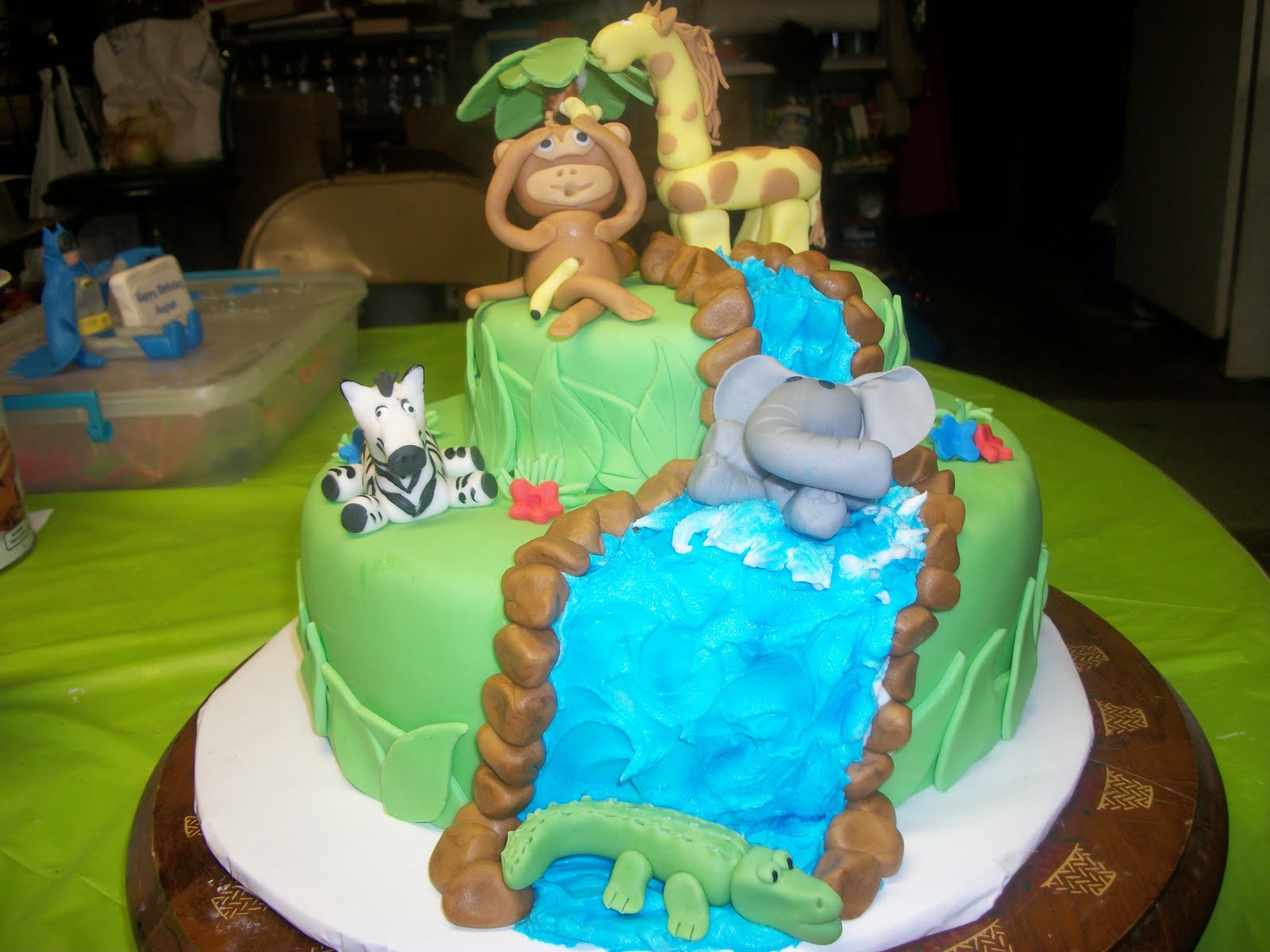 Tasty Cakes: Jungle Theme Cake