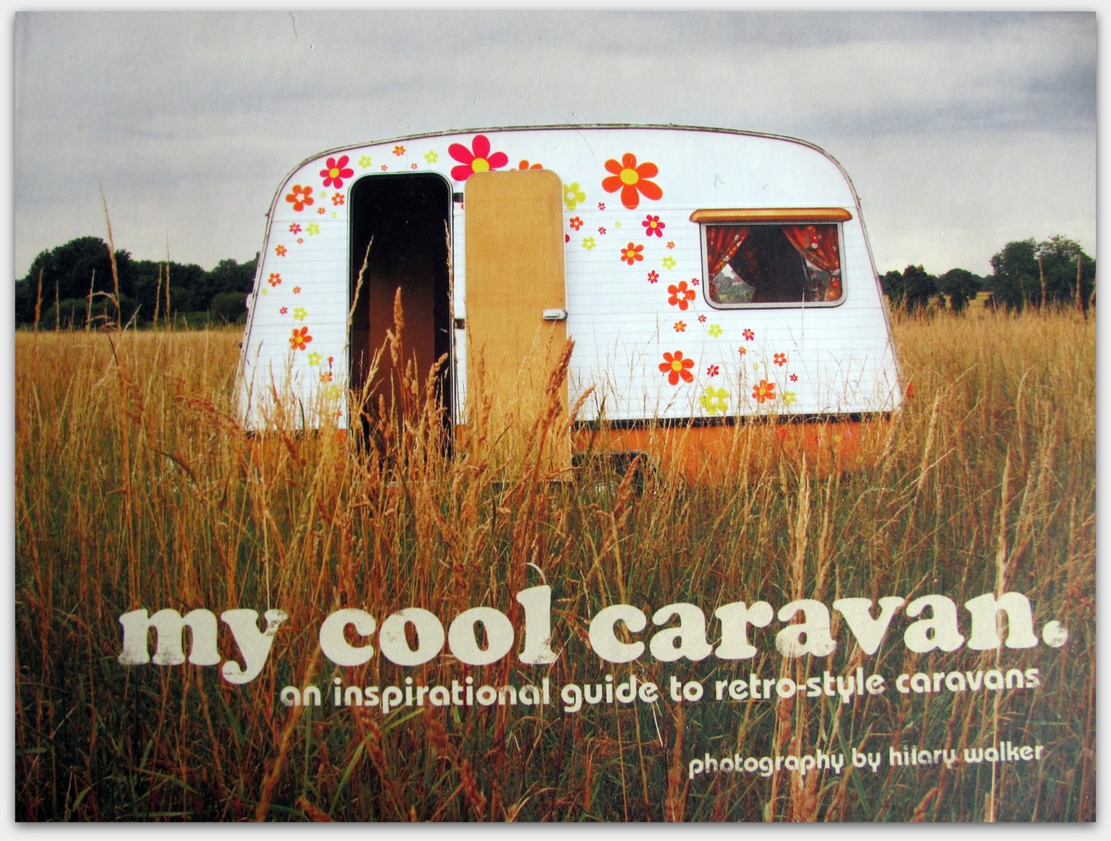 A Tranquil Townhouse: cool retro caravans