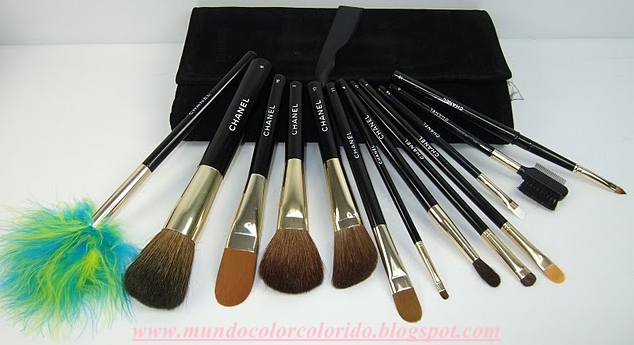 MUNDO COLORIDO: Pinceis basicos para a maquiagem dos olhos