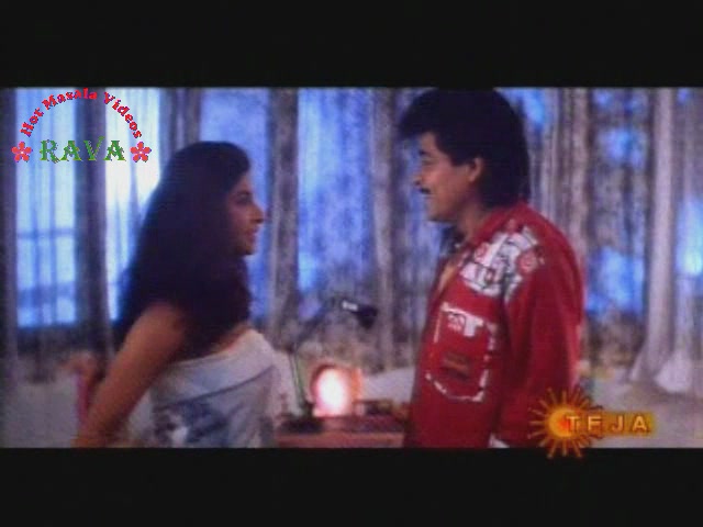 Actress glamourous pictures Blog: Subhashri images part2