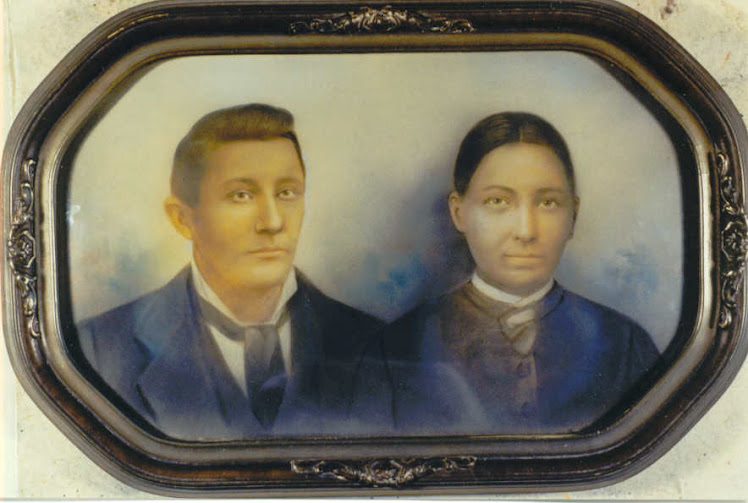 Creative Nonfiction and Biographical Postings