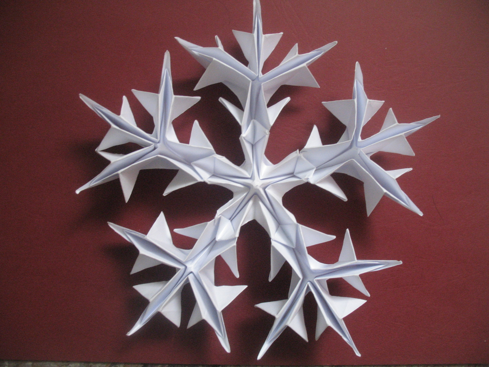INTERFERENTE: Vis de iarna:Origami fulgi de nea/Winter dream:Origami ...