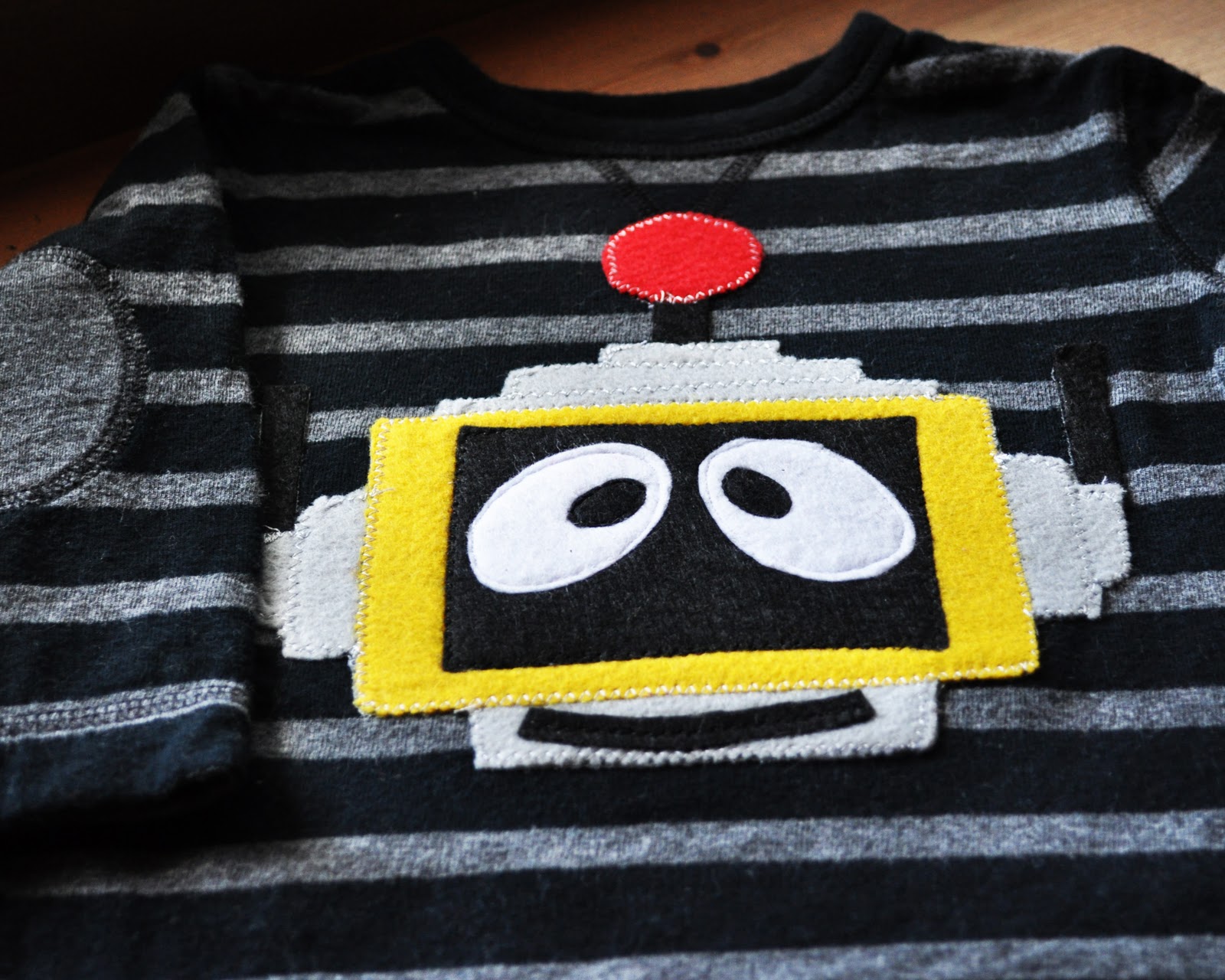 Quaintly Garcia: DIY: YGG Plex Shirt