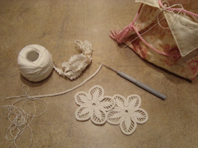 Thread Head: More Romanian Point Lace