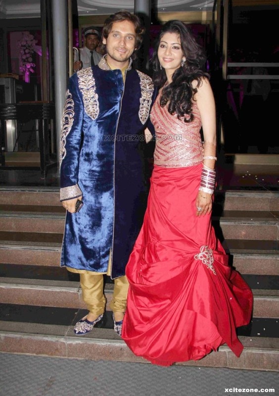 Geeta Basra Sophie Choudhry At Neha Oberoi and Vishal Shah Wedding ...