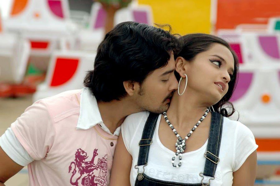 Dhool telugu movie Movie Stills | ZustTollywood