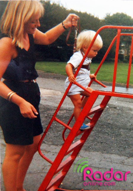 Obsessed With Photos Of Rob Pattinson: Robert Pattinson's Leaked Baby ...