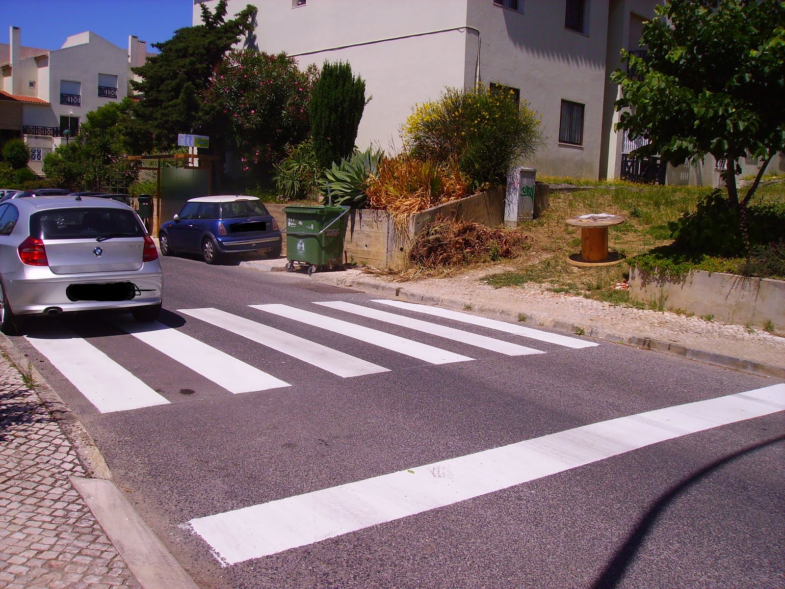 valedaterrugem: PASSADEIRAS NA RUA DOS CEDROS