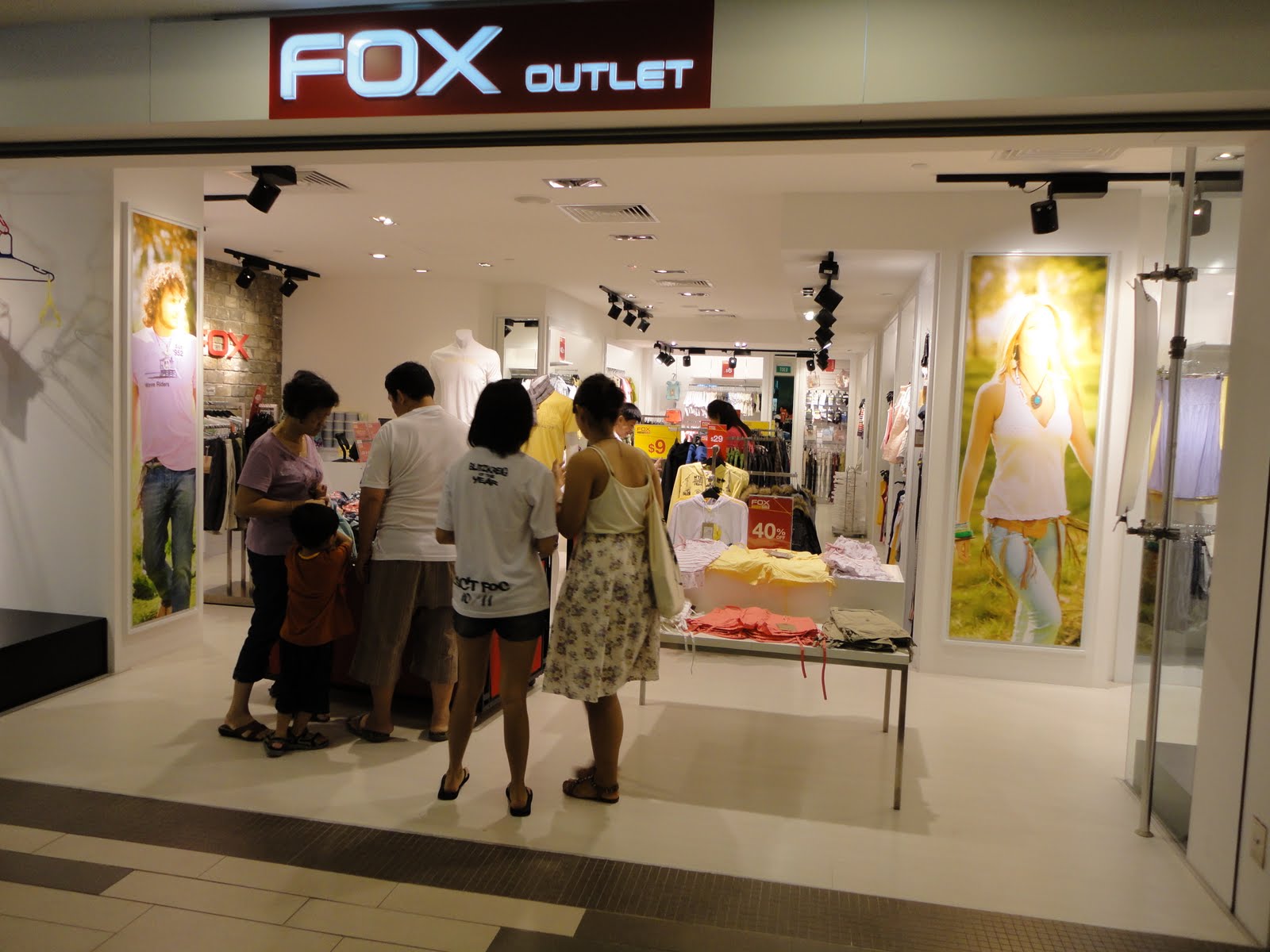 Tonight@MyQueenstown #4: Sale! Sale! Sale!|My Queenstown