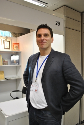 Introducing the Cornstalk Gang: Hong Kong Bookfair - A place to sell books
