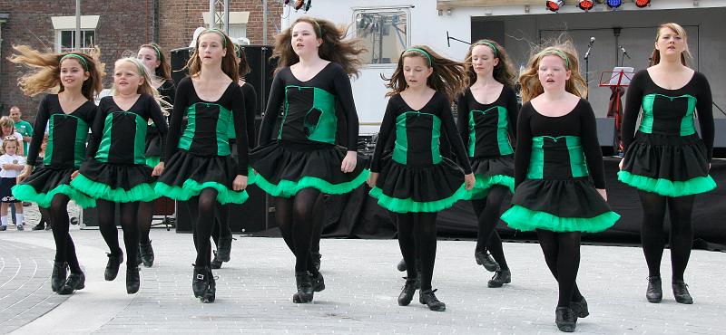 Realestic informetion: The history of Irish Dance