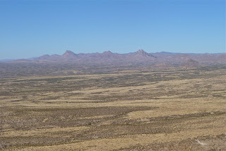 Hiking Apacheria: November 2010