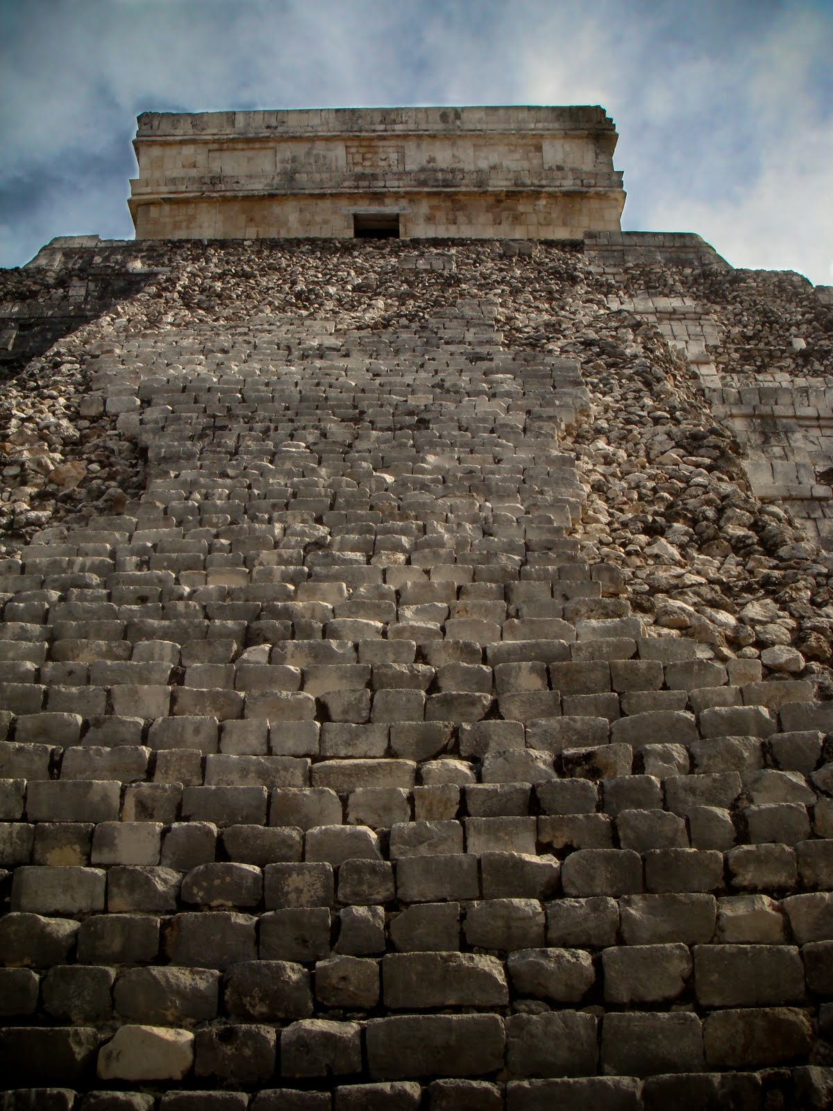 Photo-a-Day: Chichen Itza: Temple of Kukulcan