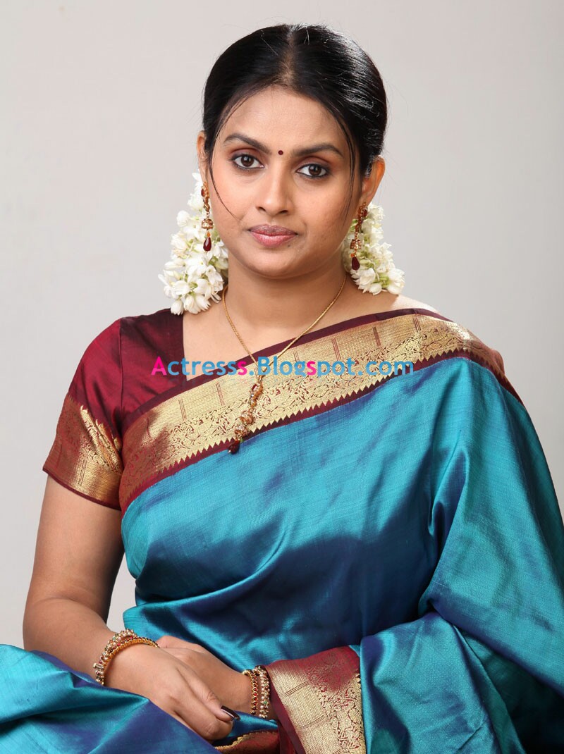 GALLERY: Telugu Actress Kalyani Cute Saree Stills