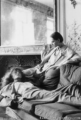 A female Darcy thinks...: Deborah Turbeville