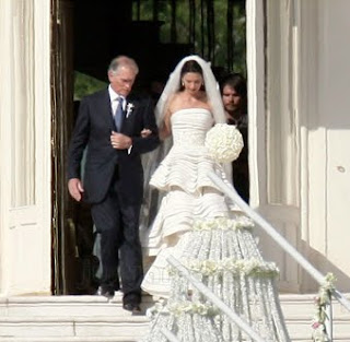 Chasing Rainbows Kissing Frogs: James Packer & Erica Baxter Wedding