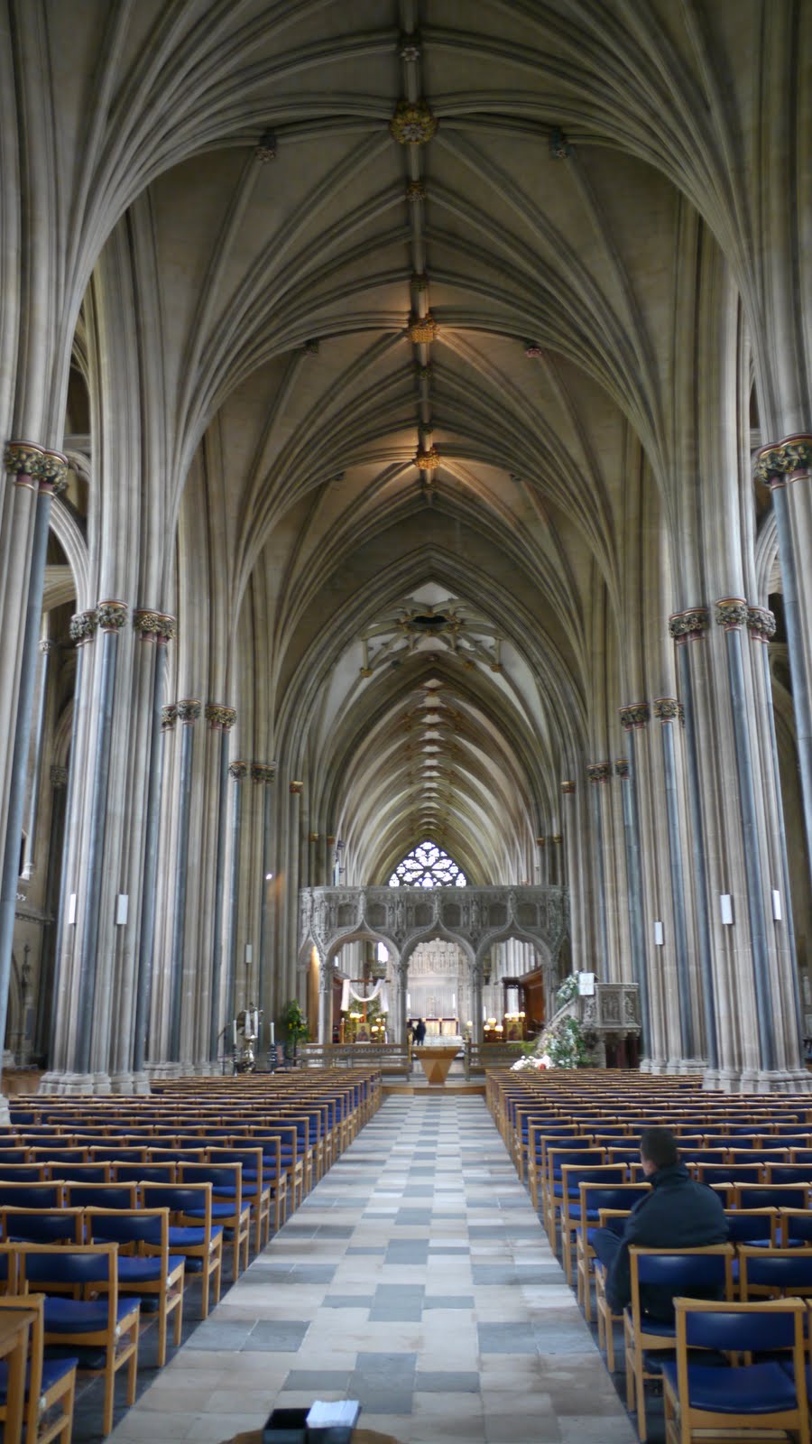 Bristol Cathedral - Britain All Over Travel Guide