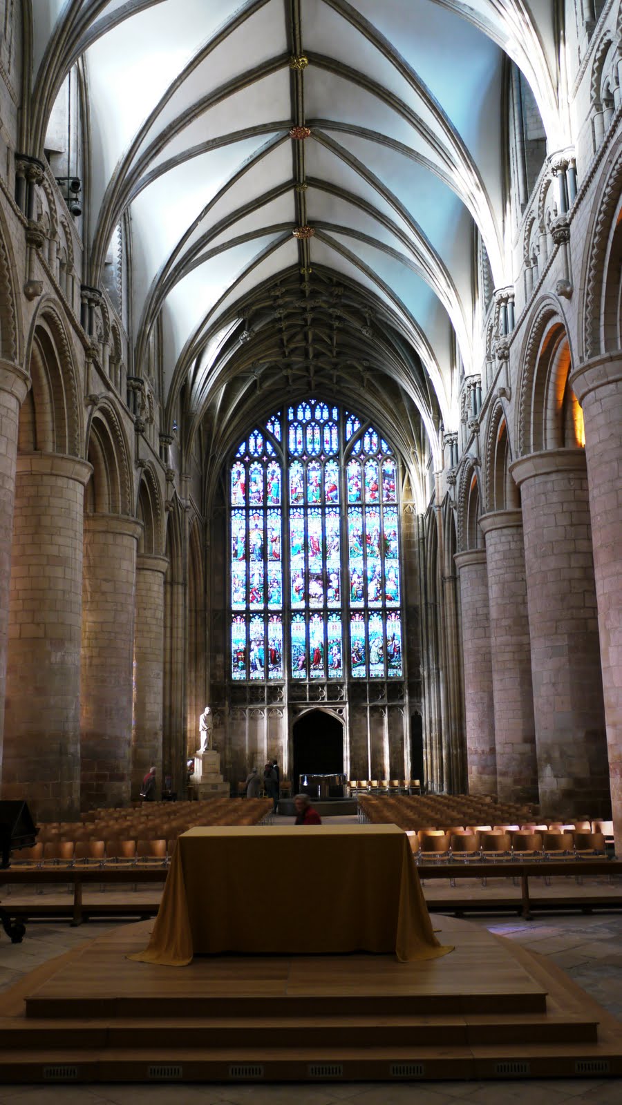 Gloucester Cathedral & Harry Potter - Britain All Over Travel Guide