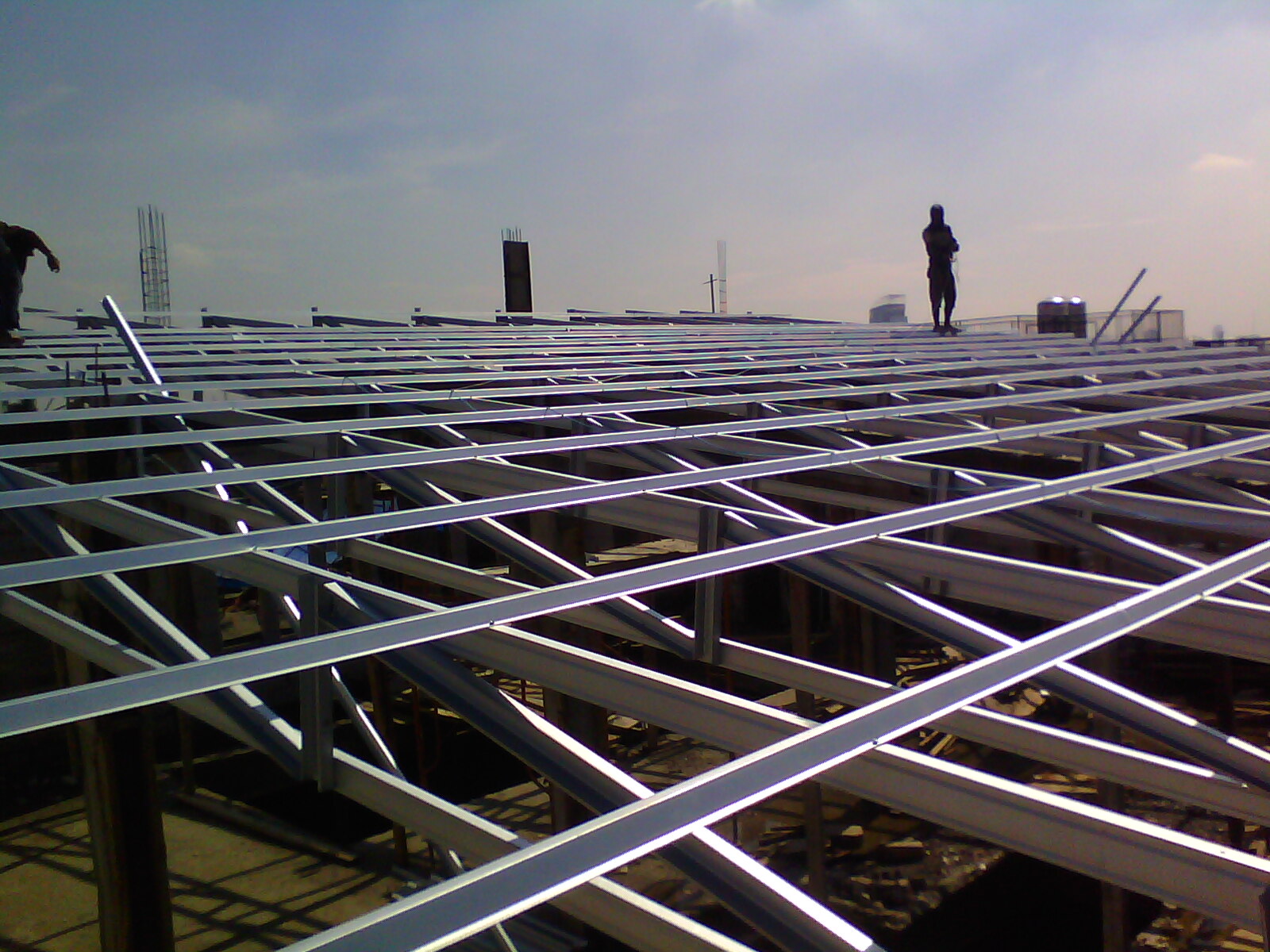 ATAP BAJA RINGAN GALVALUME/ZINCALUME & GALVANIS BERKUALITAS: Atap baja ...