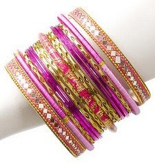 Most famous Hyderabadi Bangles.. ~ Queen Of Heaven...