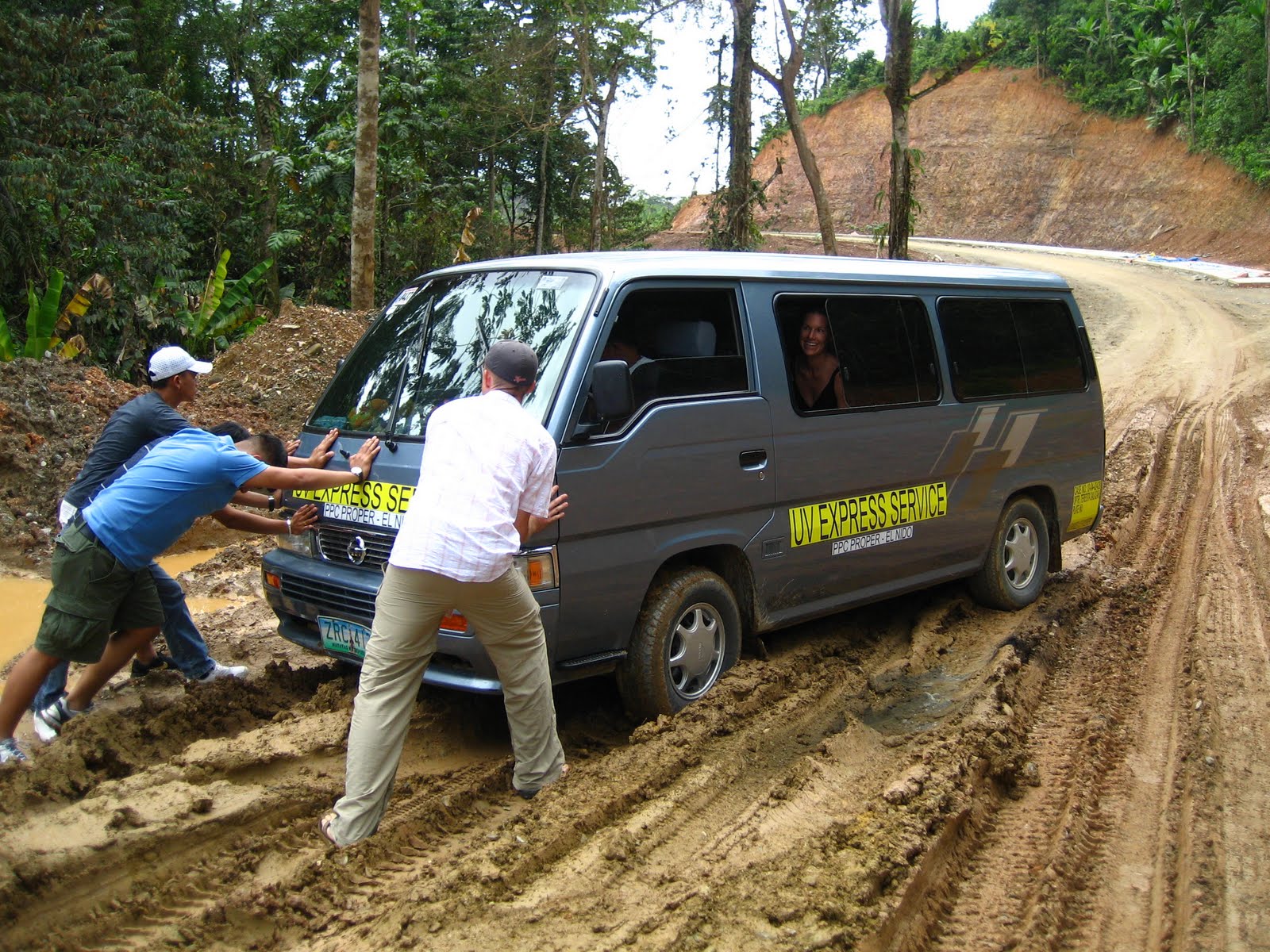 let's see what happens: Filipino Transportation