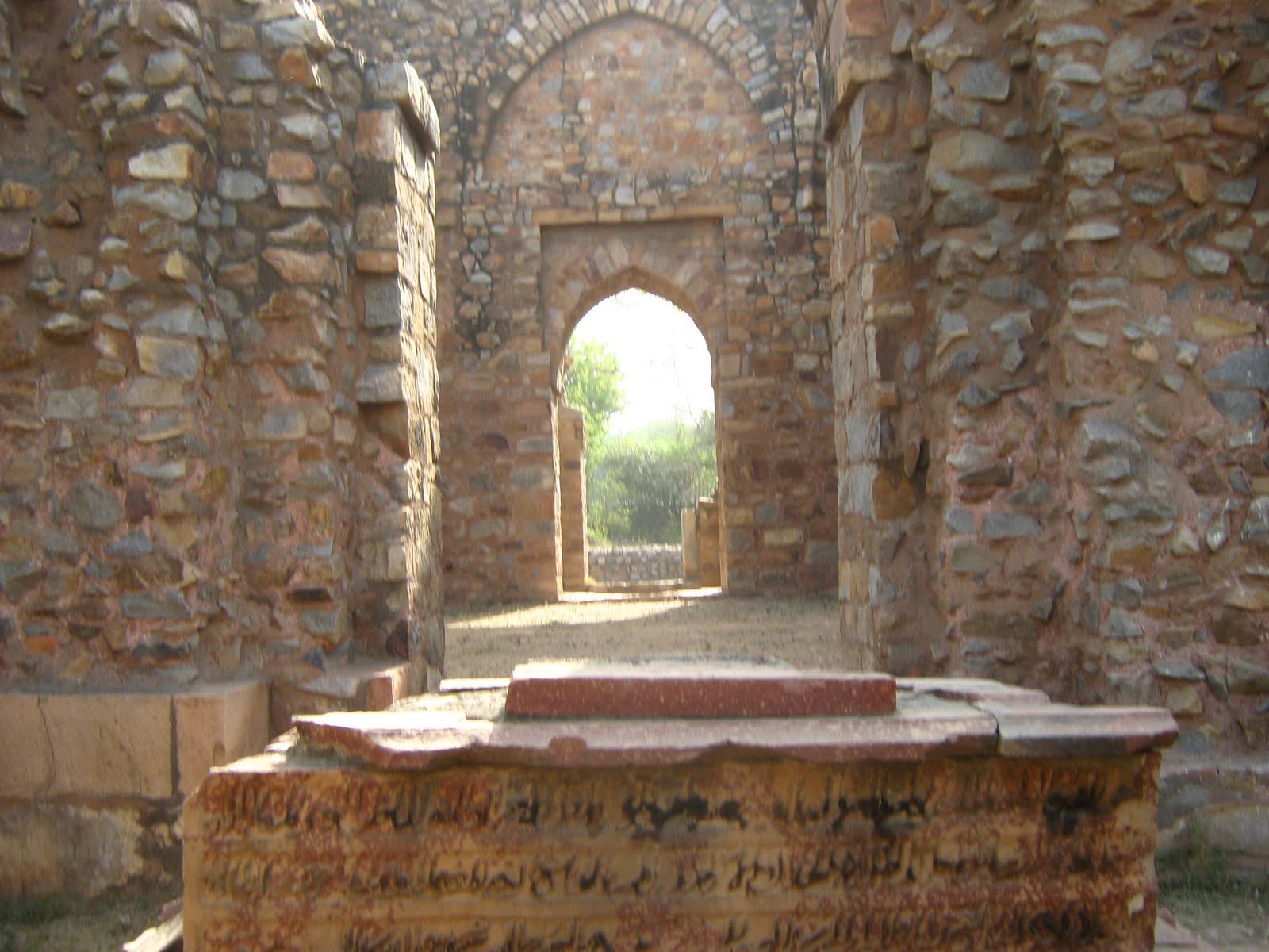 Chasing History: Balban's Tomb