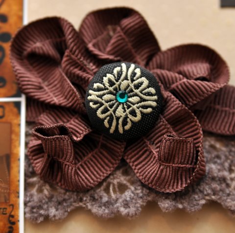 SCRAP ADDICT: World Cup RAK, Scraproom Storage & a couple of Layouts