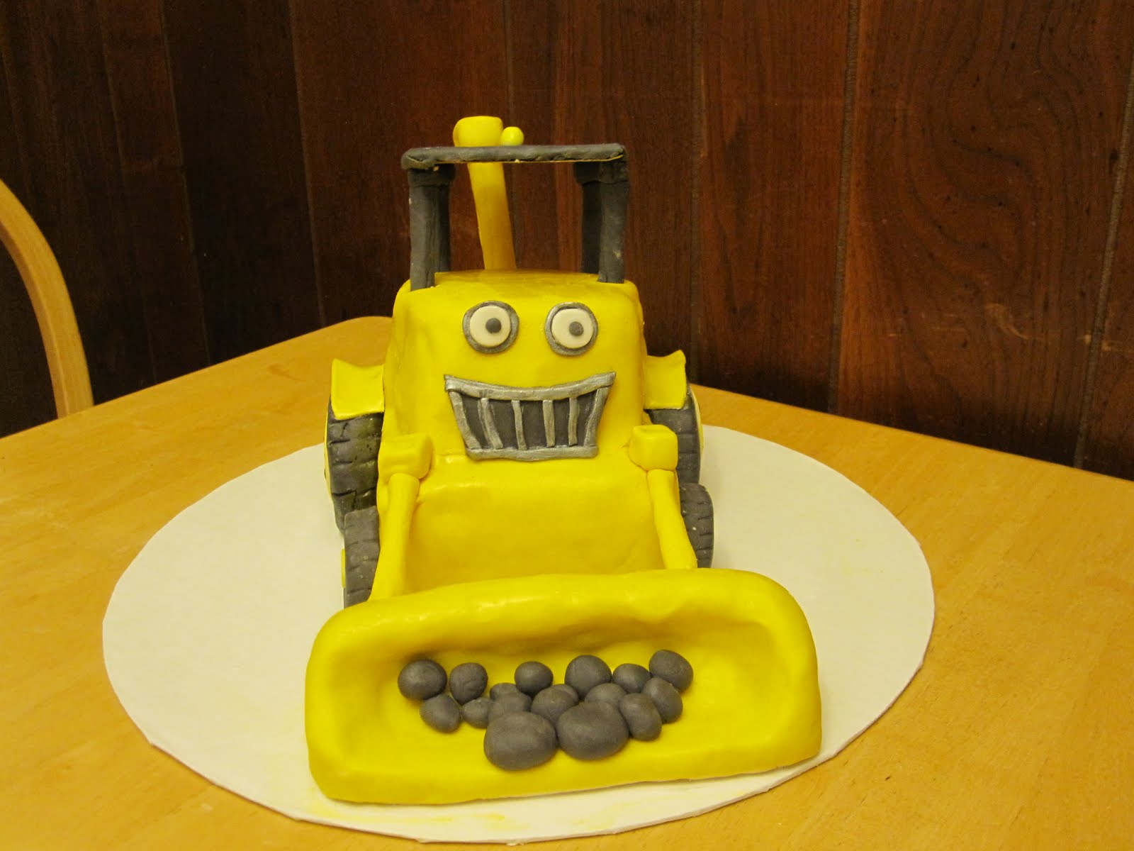 Bulldozer cake