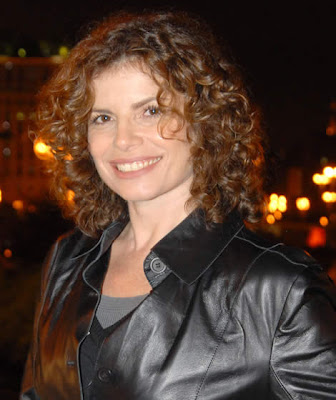 Joy of Life: DEBORA BLOCK - IGUAL VINHO???