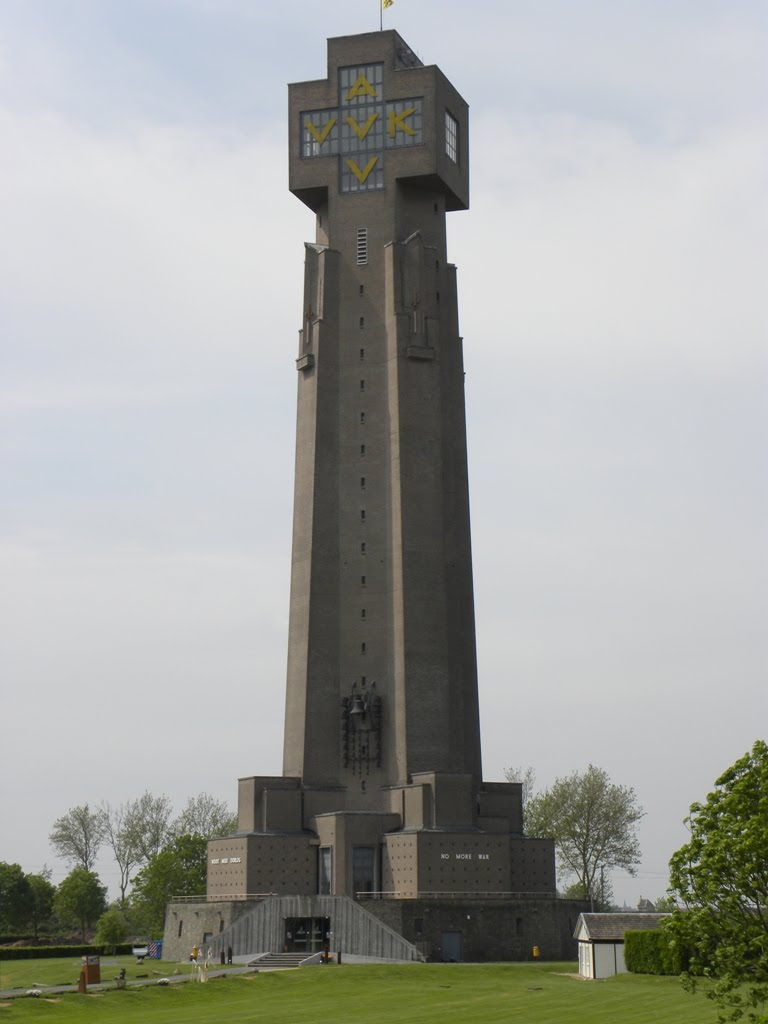 Exotic Travel Destinations: De Ijzertoren, Diksmuide (Yser Tower)