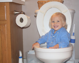 Josh, Mandi, M'Tali, Dallin, Dakoda, Logan, & Easton: Potty training