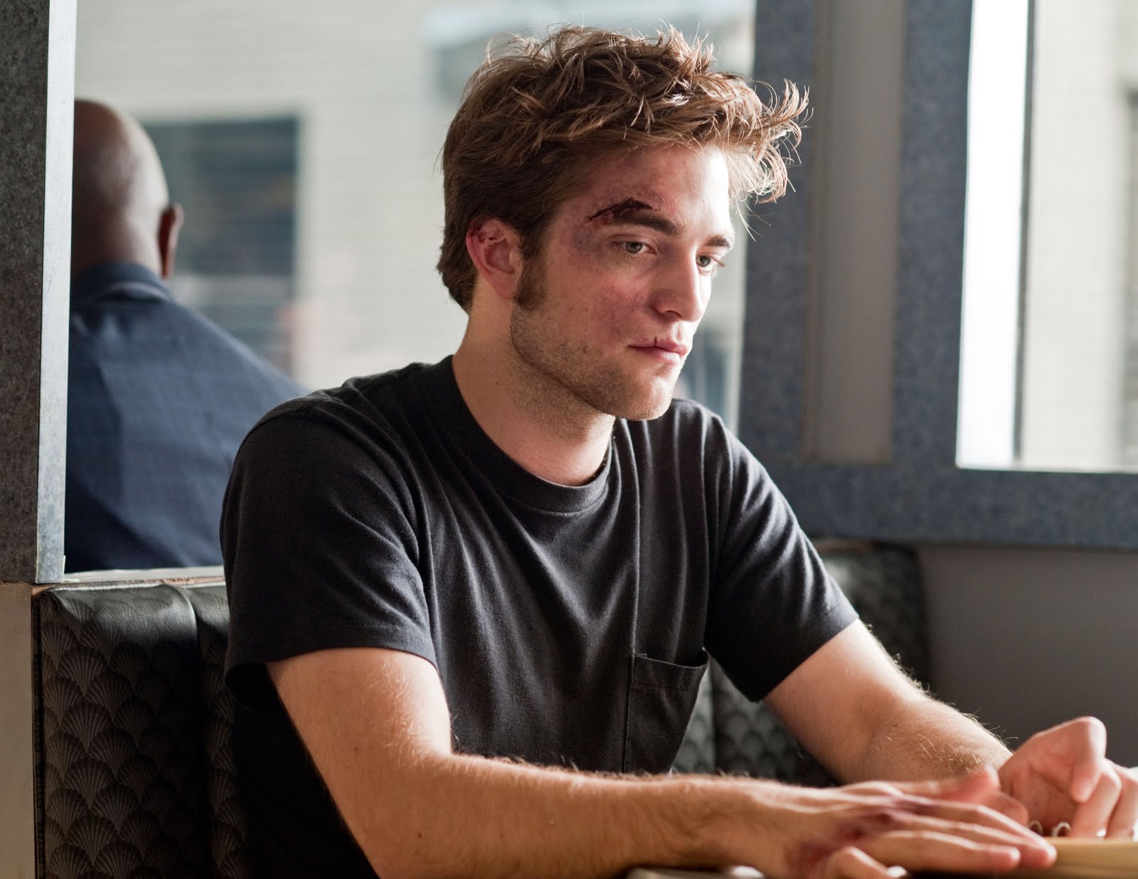 Robert Pattinson Life: Remember Me is one of the '10 Great Films You ...