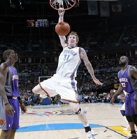 White Basketball: Whatever happened to... Robert Swift