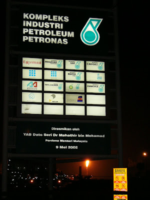 Alumni SIF7680: SHARING PHOTOS