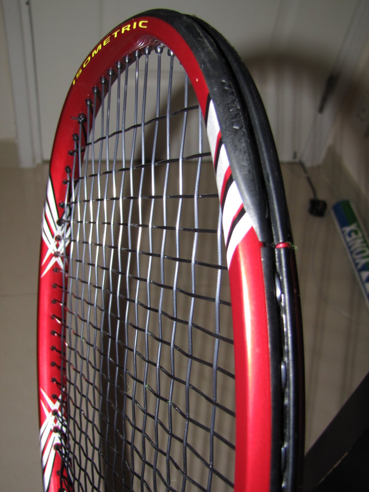Our Tennis Racket: Yonex RDis 100 mid