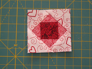 quilting canuck: Building Blocks - Square-in-a-Square II