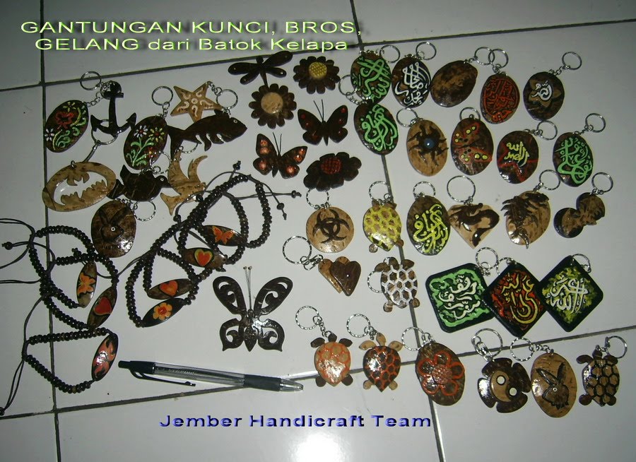 LUKISAN - PAINTING: Bros, Gelang, Gantungan Kunci dari Batok Kelapa