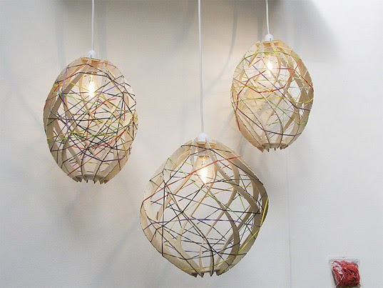 peppermags: Recycled Content: Rubber Band Lamp