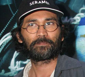 INFO NUSANTARA: Alex Komang -aktor terbaik Festival Film Indonesia 1987.