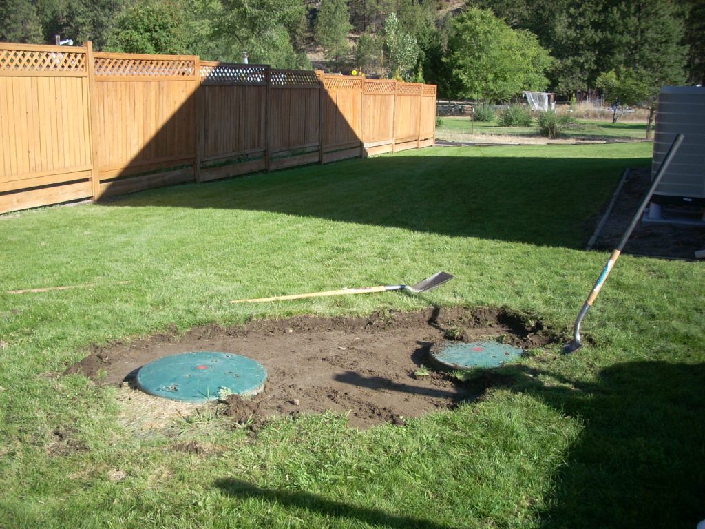 Awesome Garden Ideas To Hide Septic Tank - Home Design RF