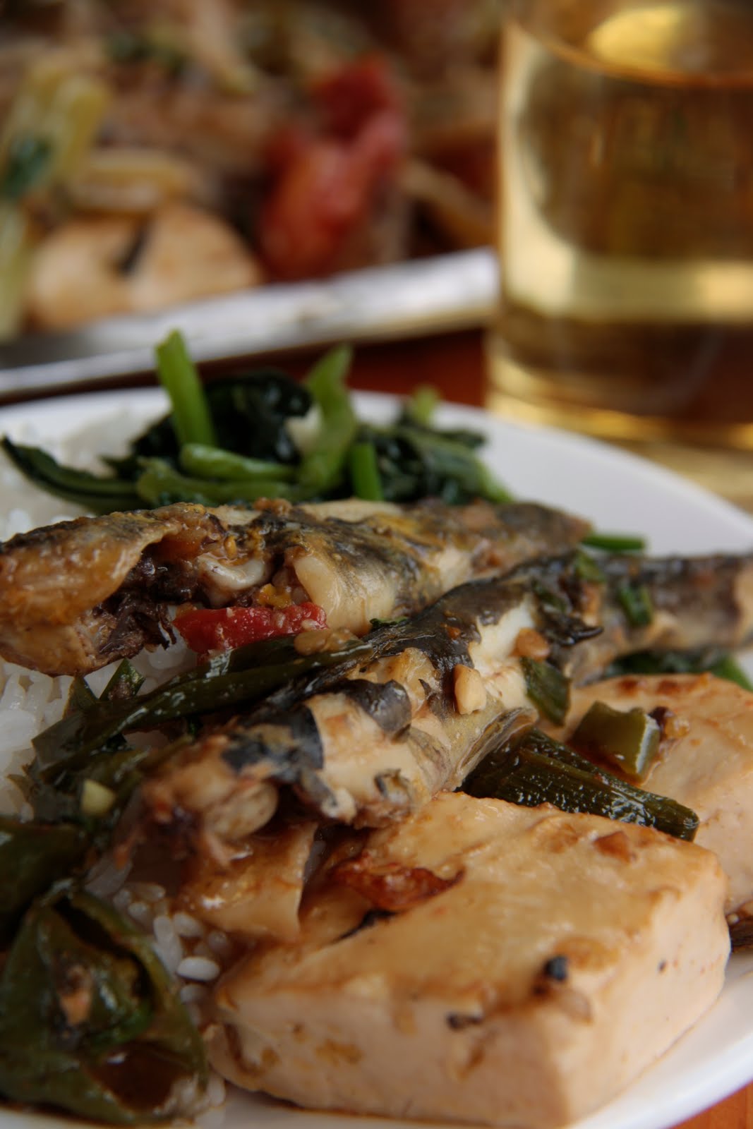 Life on Nanchang Lu: Yangshuo Beer Fish - Pijiu Yu