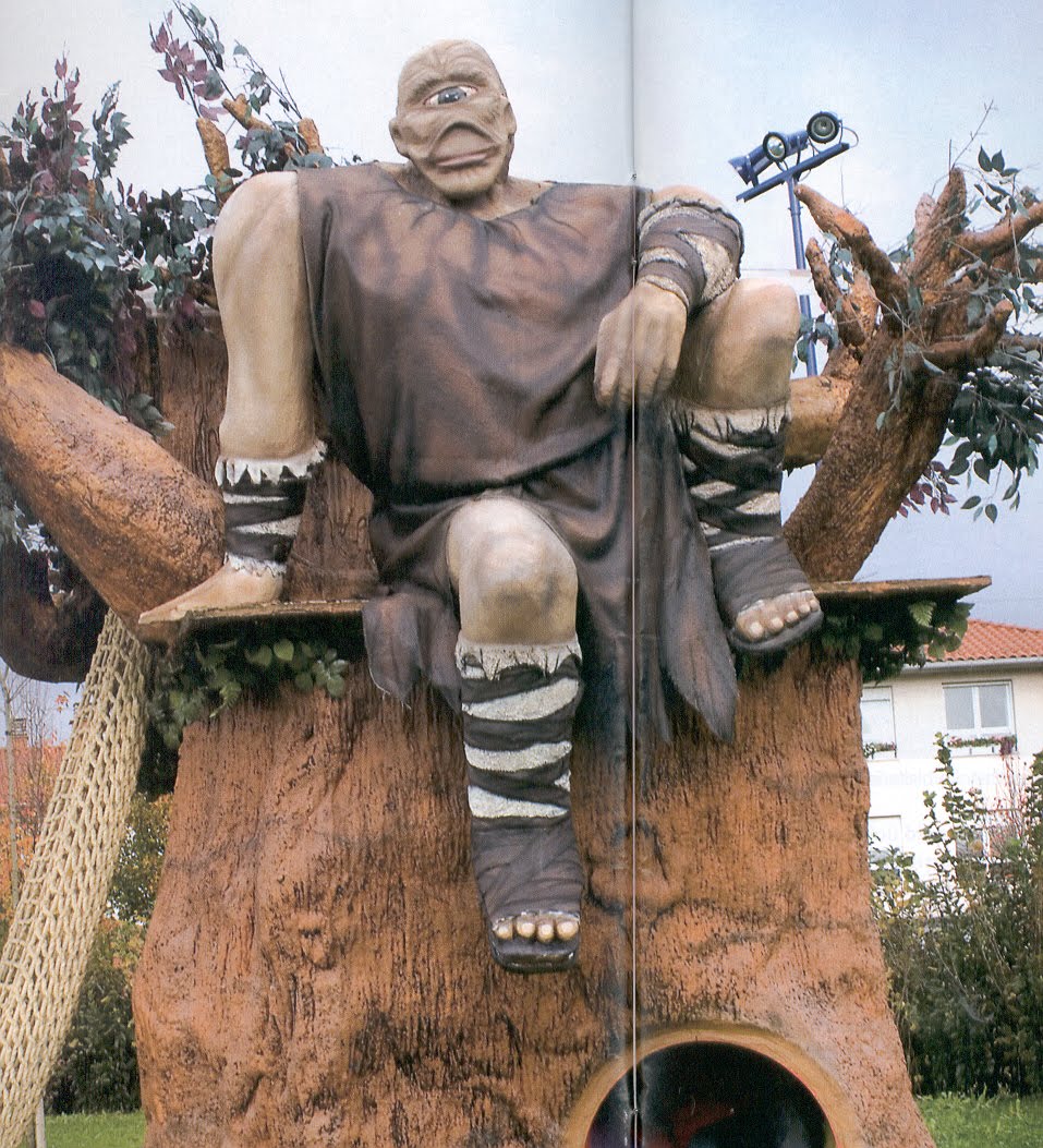 GUK EUSKARAZ, ZUK ZERGATIK EZ?: GURE MITOLOGIA