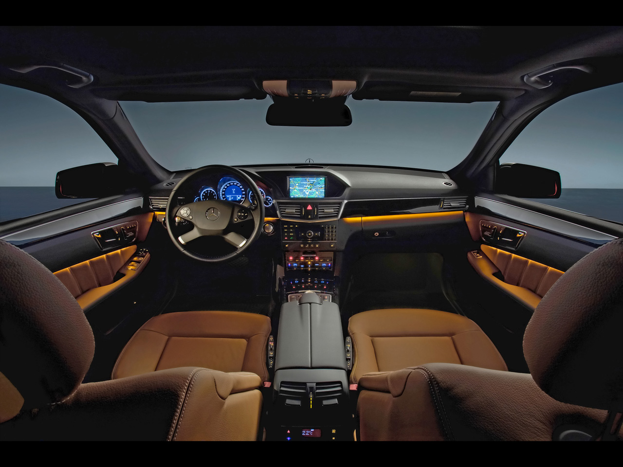 Mercedes: E-class Interior