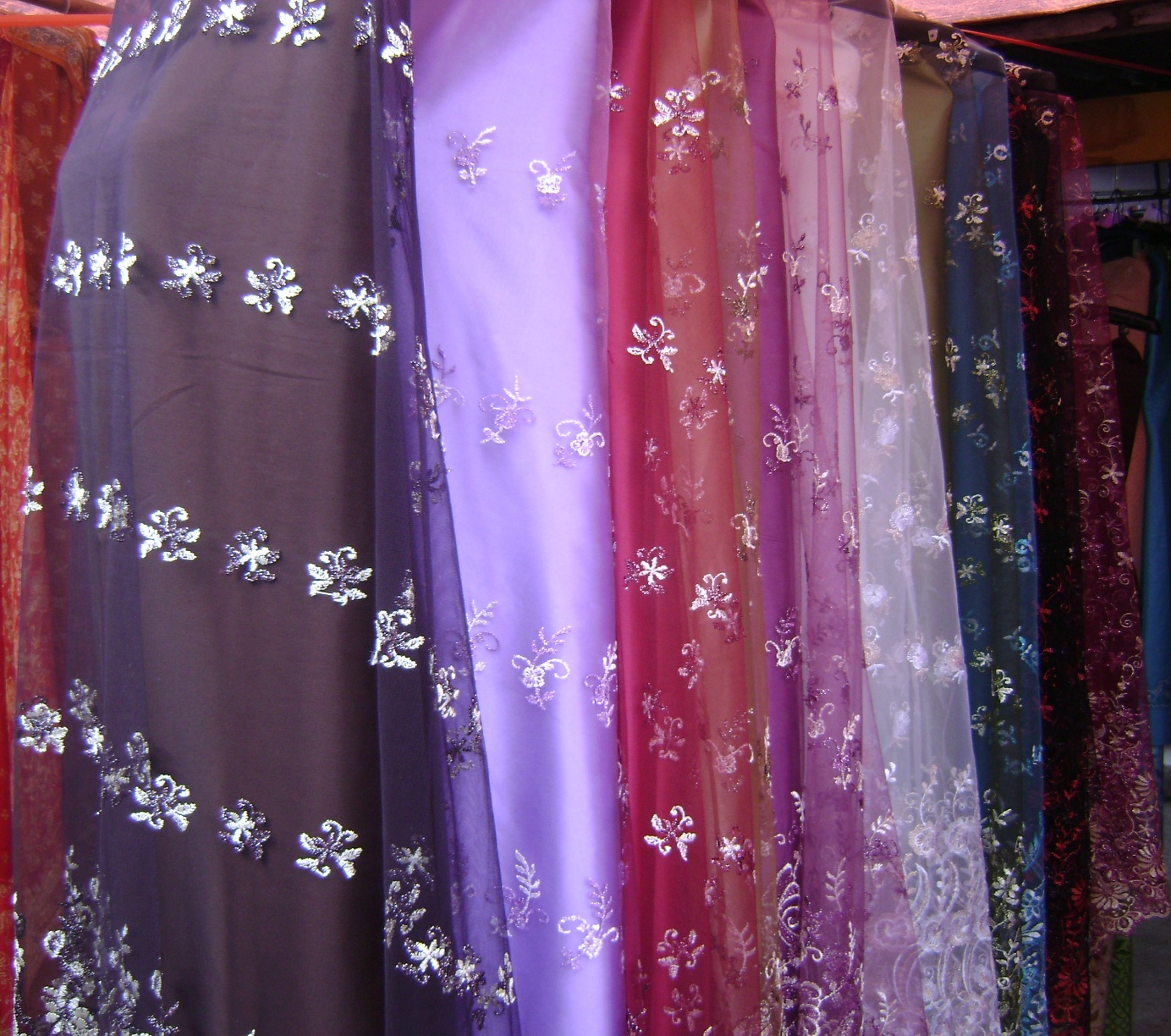 ~HeaVeNLy StuNNiNg~: ~~KAIN LACE~~