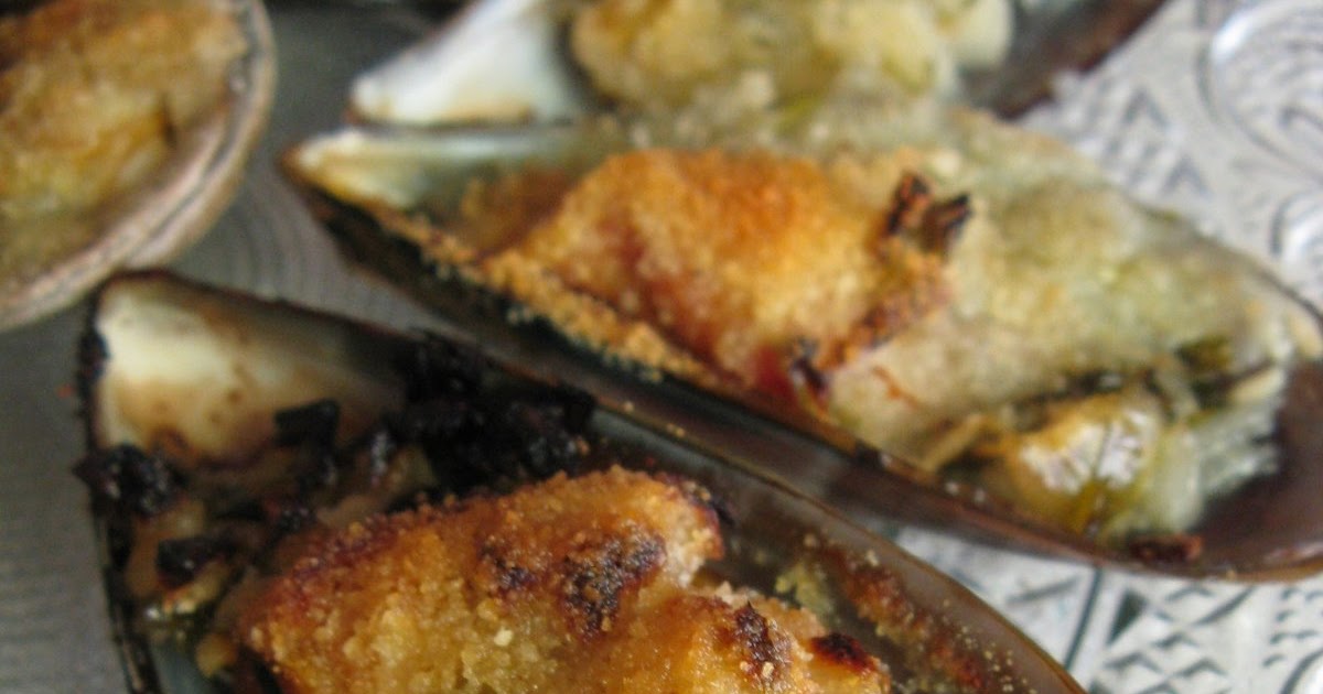 J'en reprendrai bien un bout...: Moules farcies